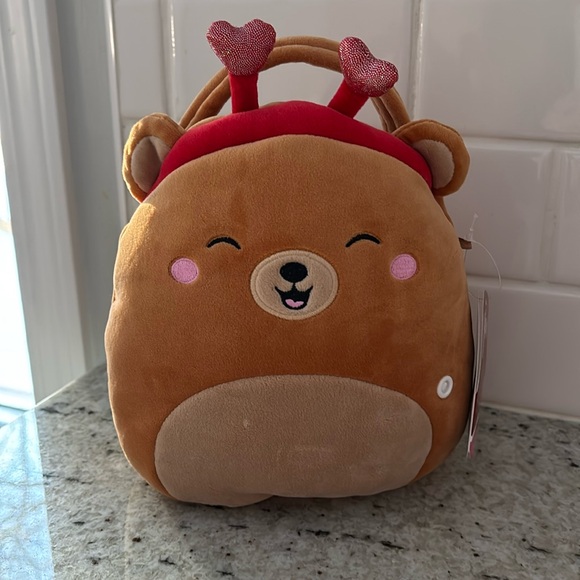 Squishmallows | Toys | Squishmallows Omar The Bear Valentine Plush ...